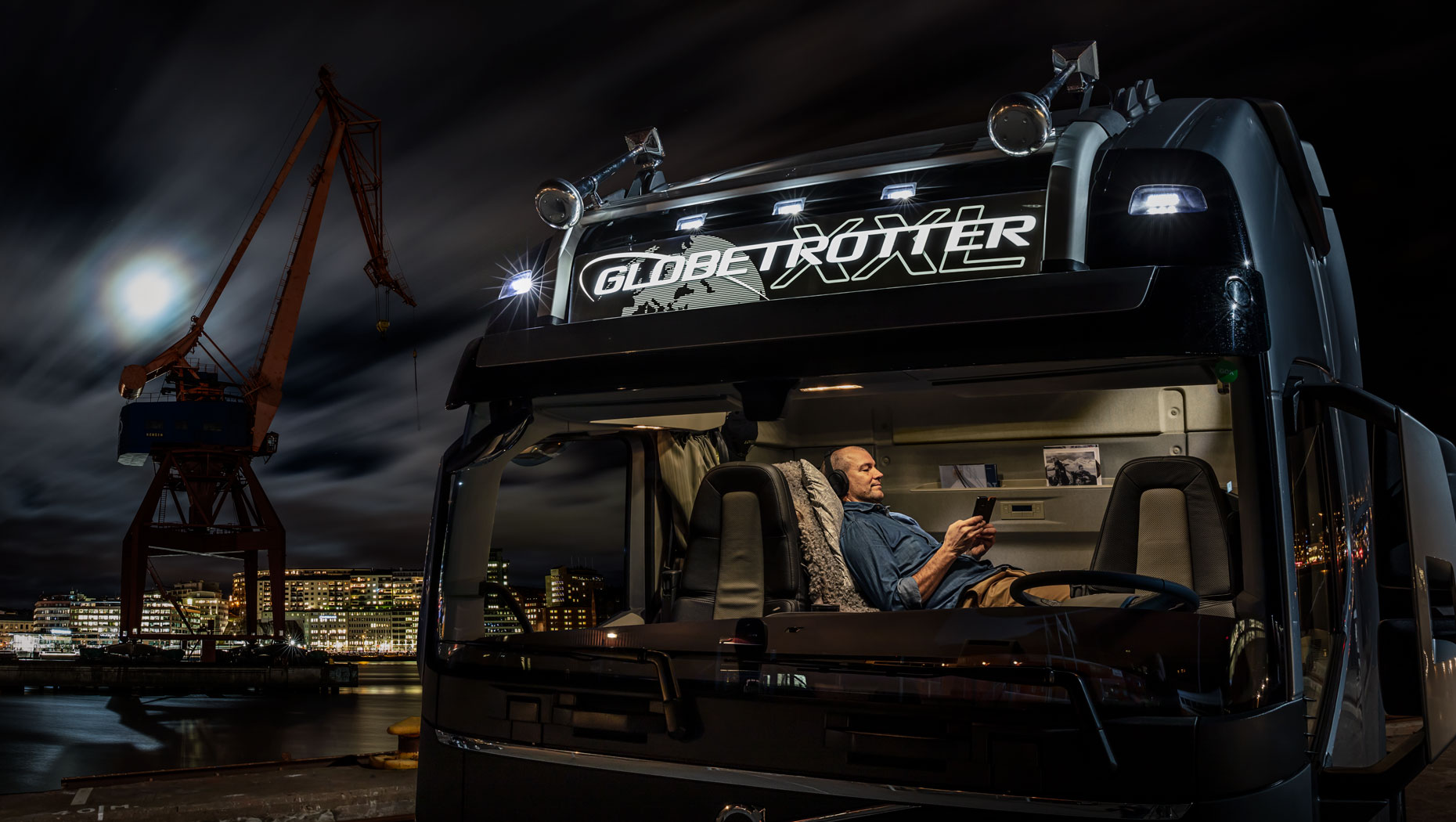 Volvo Trucks presenta la nueva cabina XXL, que ofrece al conductor una ...